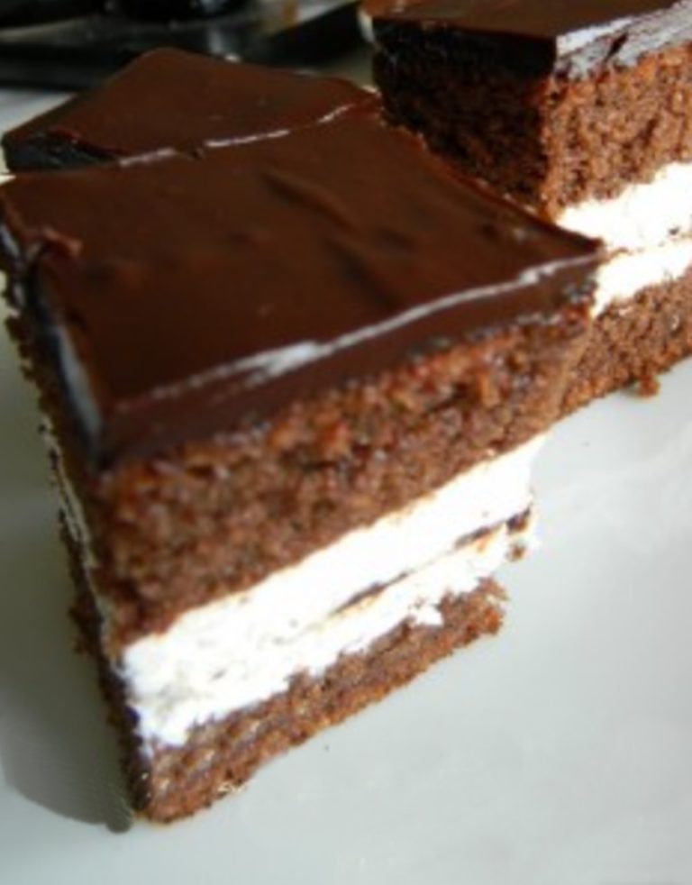 Prajitura Kinder Pingui, reteta de colectie - Rețete Fel de Fel