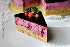 Cheesecake cu fructe de padure - Rețete Fel de Fel