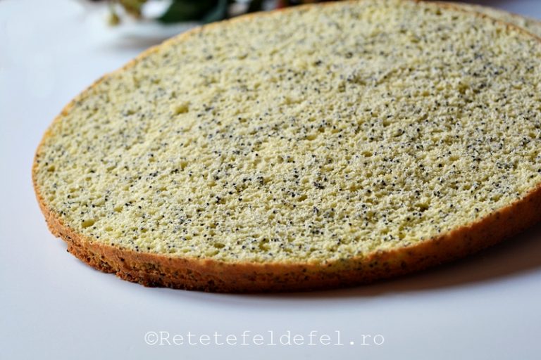Blat de tort cu mac - Rețete Fel de Fel