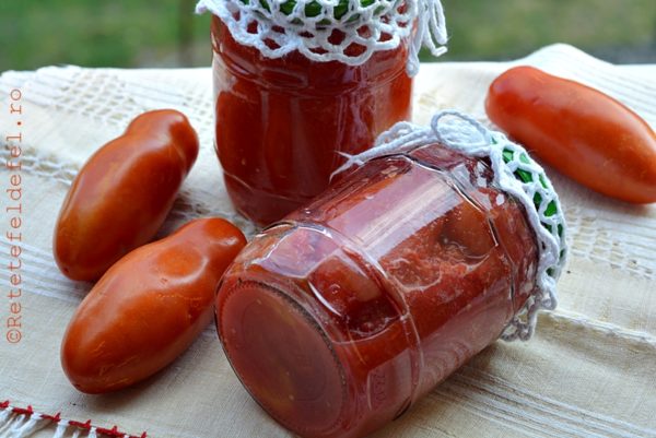 Rosii intregi la borcan. Conserva pentru iarna - Rețete Fel de Fel