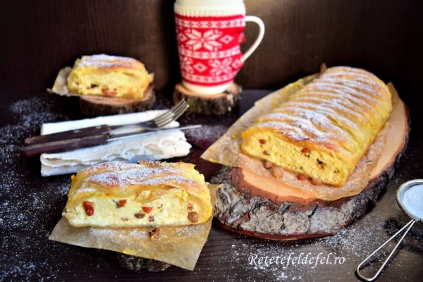Plăcinte împletite cu brânză și fructe confiate - Rețete Fel de Fel