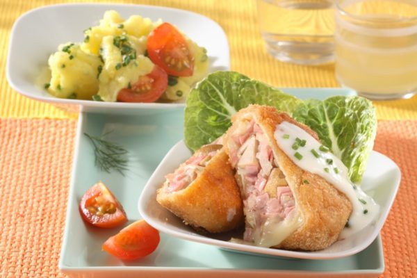 Brânză Brie umplută și preparată pane - Rețete Fel de Fel