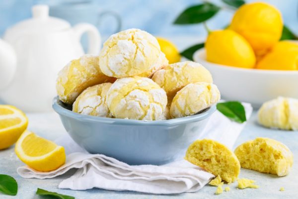 Crinkles cu lămâie. Rețetă de fursecuri crăpate - Rețete Fel de Fel